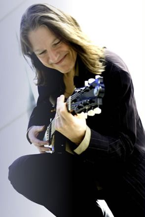 Joni Mitchell Library - Bio: RobbenFord.com, March 2012